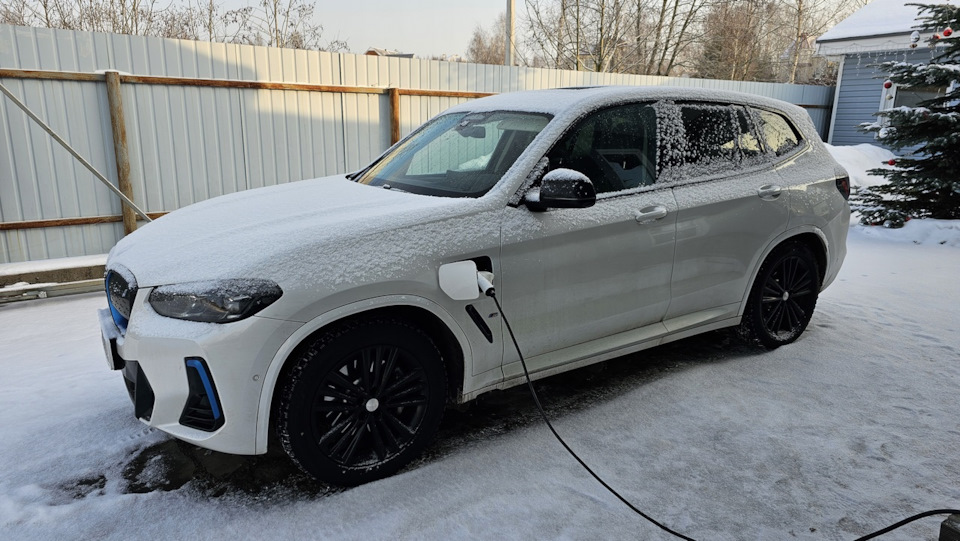 О плюсах электрички — BMW iX3 (G08), 2022 года | наблюдение | DRIVE2