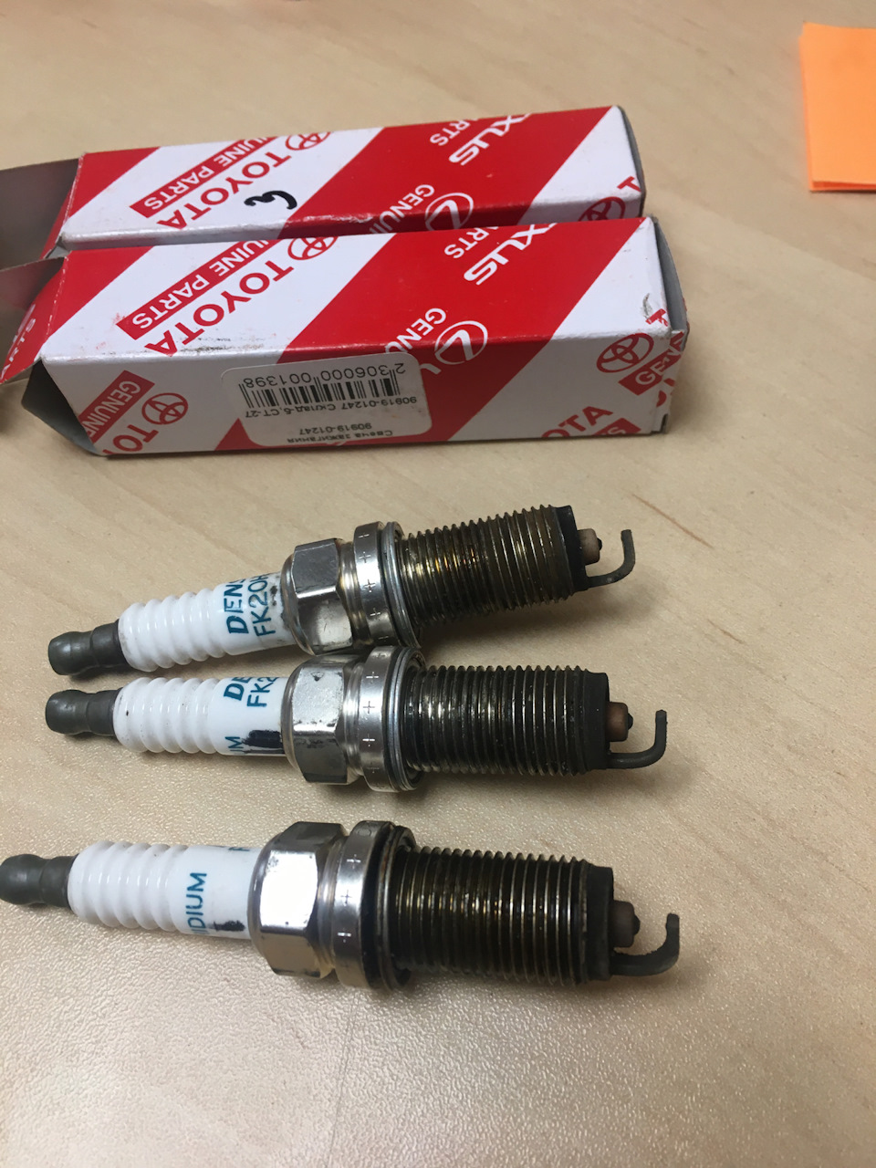 9091901247 Свеча зажигания TOYOTA LEXUS | Запчасти на DRIVE2