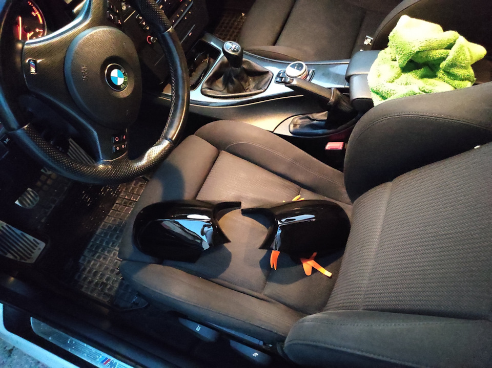 Накладки на зеркала — BMW 3 series (E90), 2 л, 2009 года | стайлинг ...
