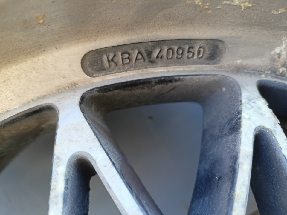 Литые диски Exip 7jx15 Et38 4x108 на Audi 100 C4 Audi 100 C3 Audi