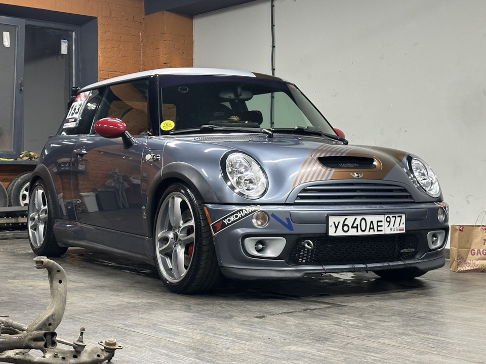 BC RACING RM — MINI John Cooper Works GP (R53), 1,6 л, 2006 года ...