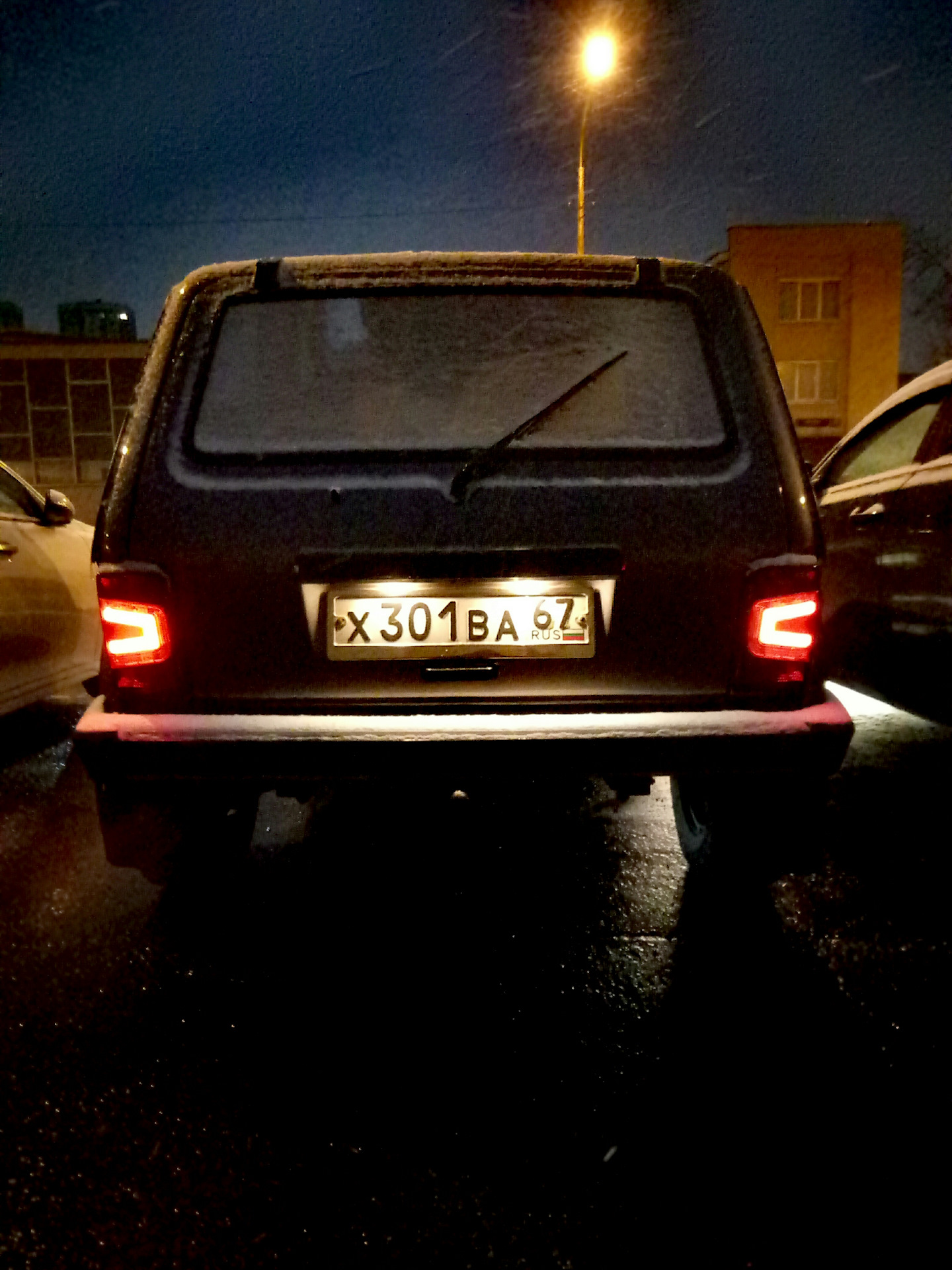 Led задние фары в ниву — Lada 2131, 1,8 л, 2002 года | тюнинг | DRIVE2