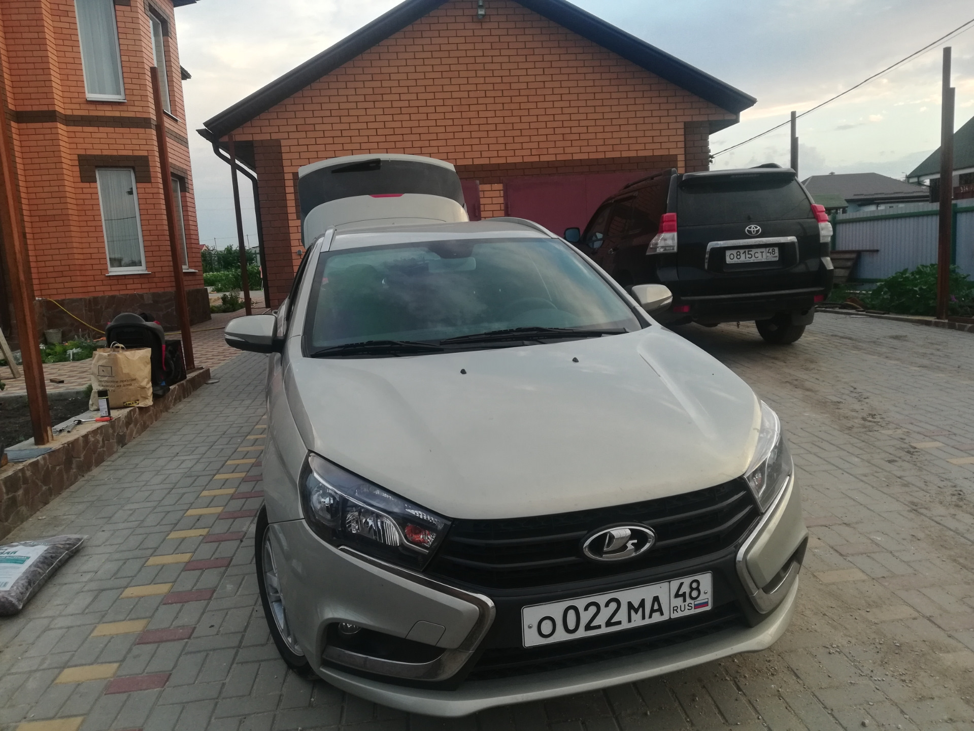 Тонирование Solarnex 80 в autoner48 — Lada Vesta SW (1G), 1,8 л, 2019 года | аксессуары | DRIVE2