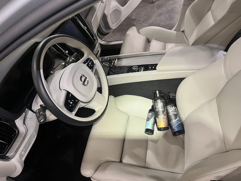 Передние шаровые — Volvo V60 (2G), 2 л, 2018 года | своими руками | DRIVE2