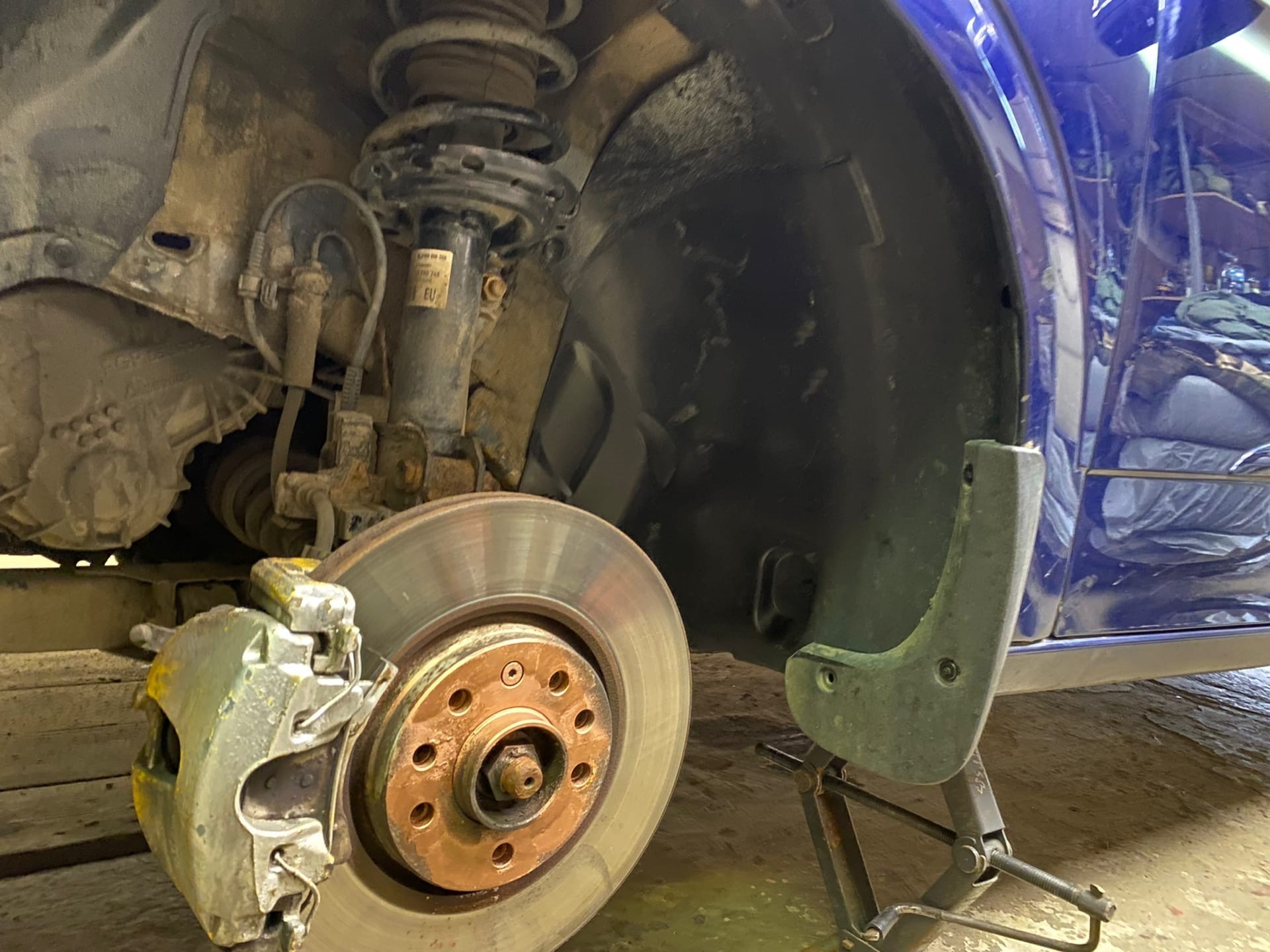 Новые решётки и замена подкрылков — Opel Astra H GTC, 2 л, 2008 года ...