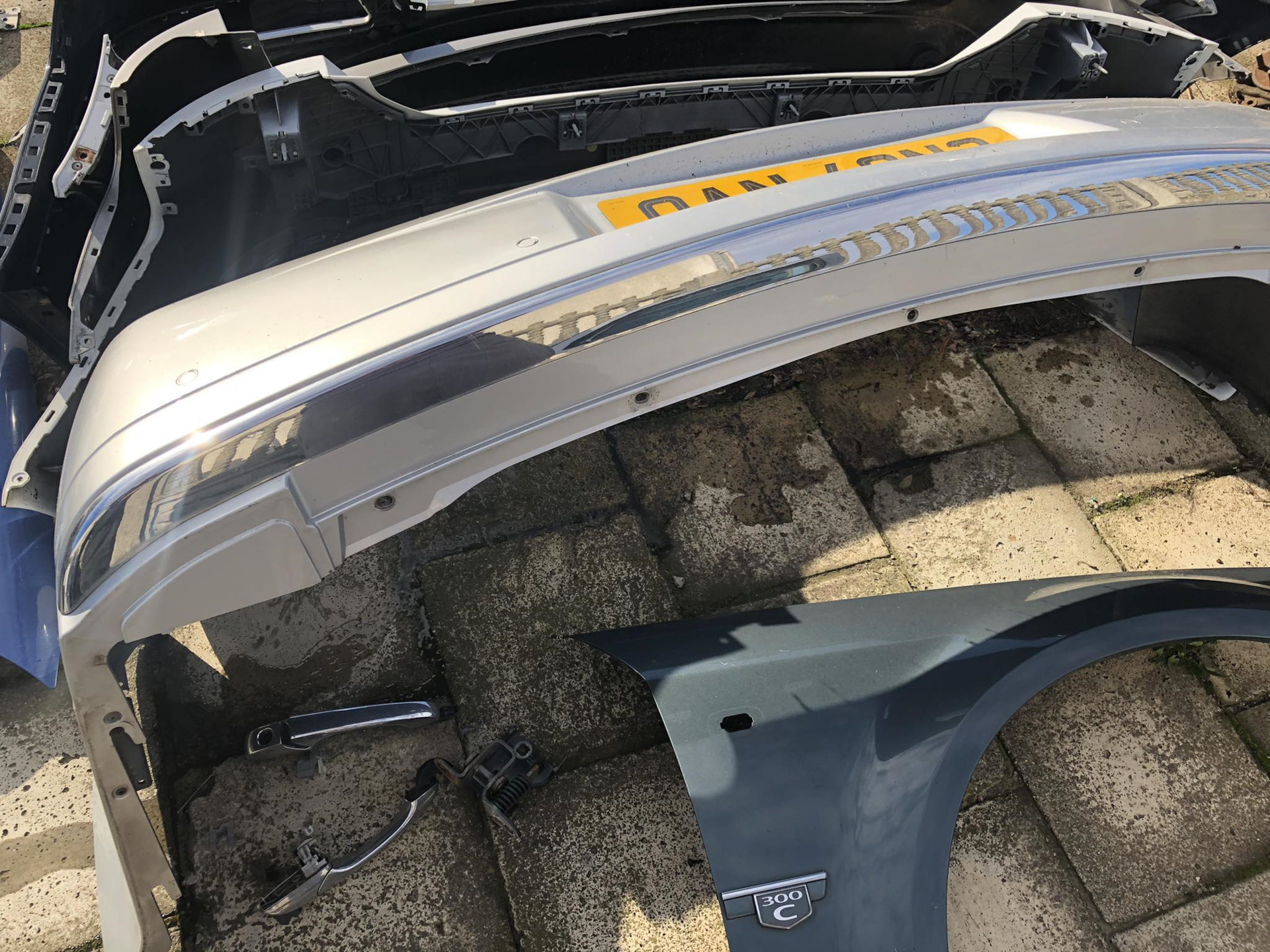 Покупка запчастей и нового аккумулятора. — Chrysler 300C (1G), 5,7 л ...