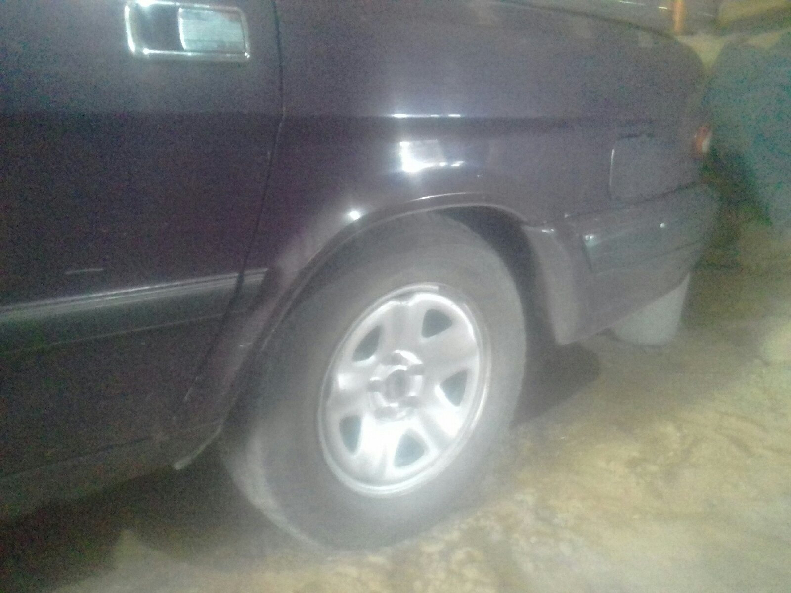 летняя резина на зад + 2 диска . — ГАЗ 3110, 2,4 л, 2001 года | колёсные диски | DRIVE2