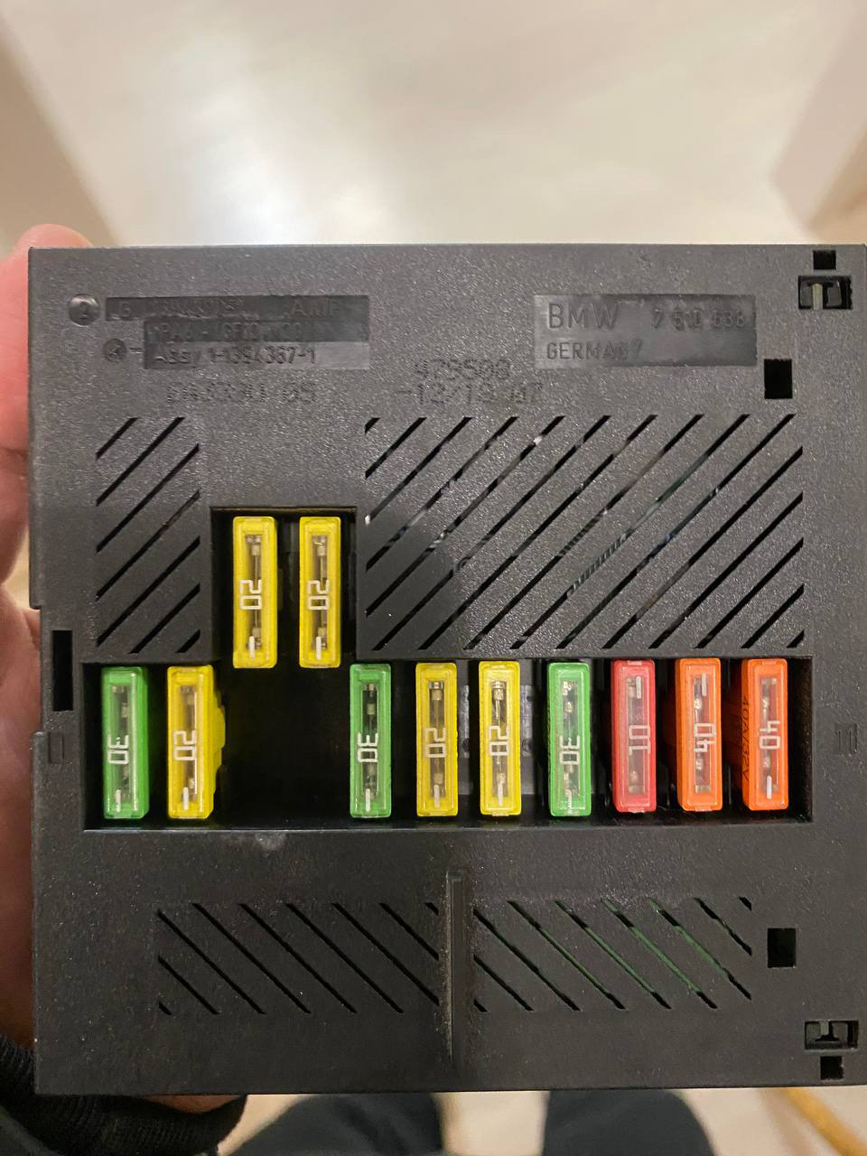 Блок ivm — BMW 7 series (E65/E66), 4 л, 2008 года | поломка | DRIVE2