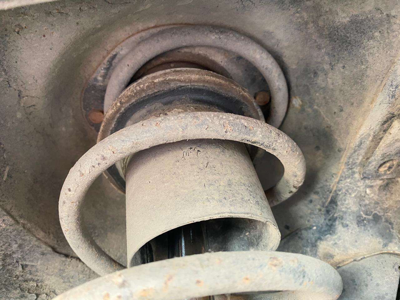 NEXIA N100 — Сломалась левая передняя пружина — Daewoo Nexia (2G), 1,5 ...