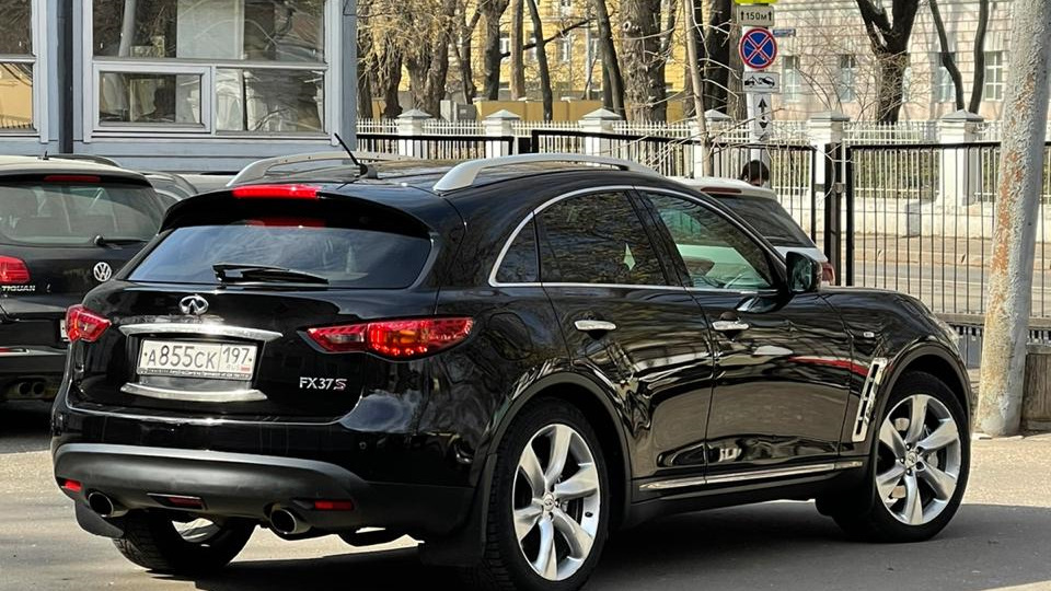 Infiniti FX (2G) 3.7 бензиновый 2011 | 37S на DRIVE2