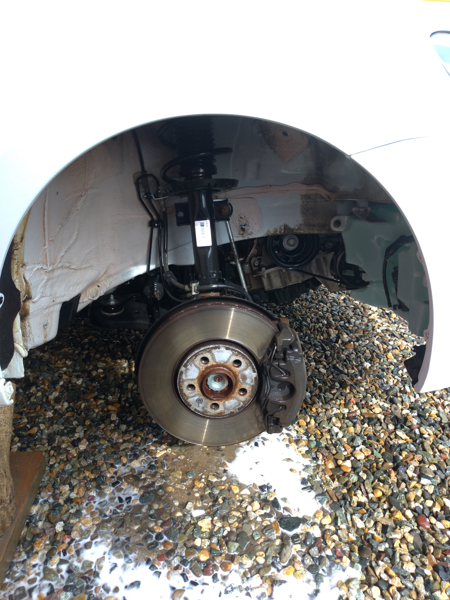 Замена пыльника двигателя, замена передних локеров и задние локеры ...