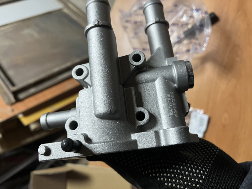 Замена корпуса термостата — Chevrolet Aveo Sedan (2G), 1,6 л, 2012 года ...