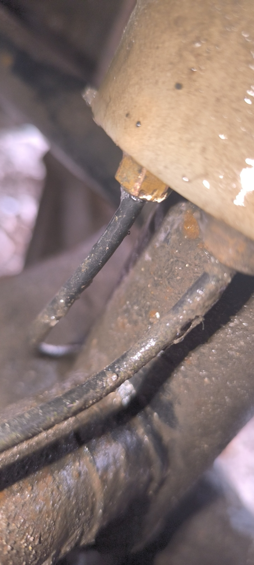 Пневма — Audi Allroad (C5), 2,7 л, 2001 года | техосмотр | DRIVE2