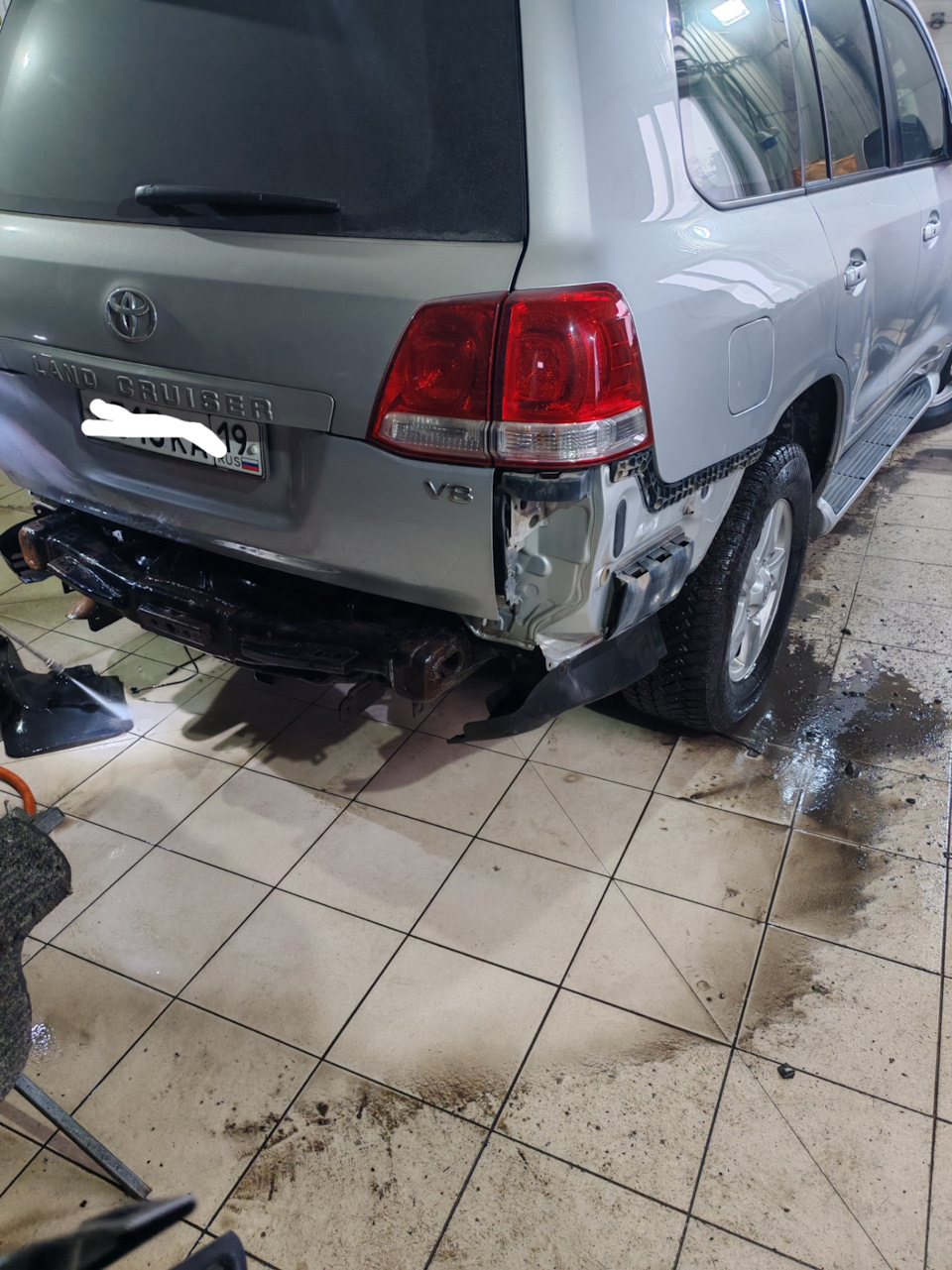 Защита заливной горловины ч. 2 и задние парктроники — Toyota Land ...