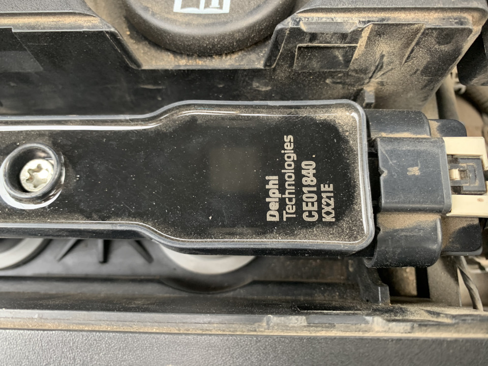 Модуль зажигания замена — Chevrolet Cruze (1G), 1,8 л, 2013 года ...