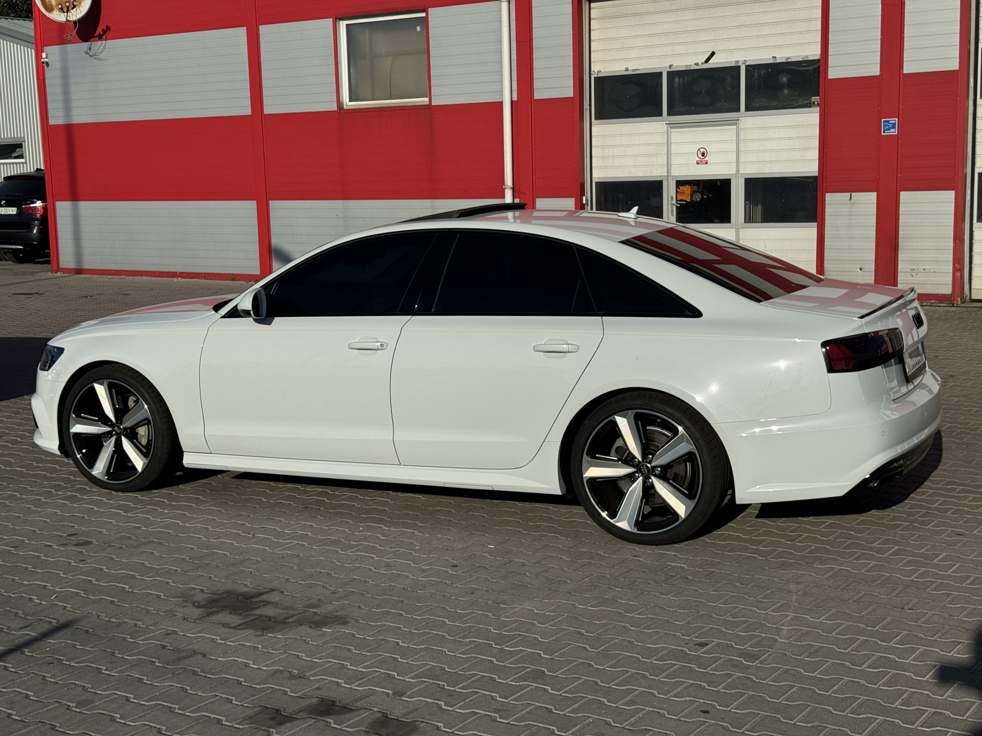 Сменил диски — Audi A6 (C7), 3 л, 2017 года | колёсные диски | DRIVE2