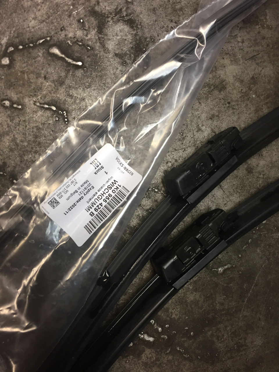 1K0955429B Резинки стеклоочистителя VAG | Запчасти на DRIVE2