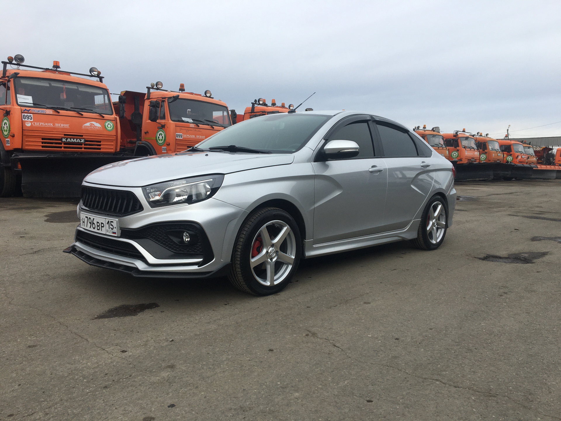 Диски PDW C SPEC-2 — Lada Vesta (1G), 1,6 л, 2017 года | колёсные диски ...