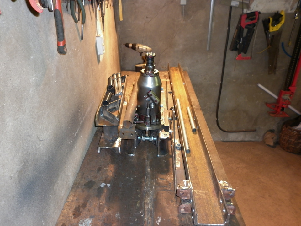 WHT000713 Гайка крепления деталей кузова / AUDI, SEAT, SKODA, VW VAG ...