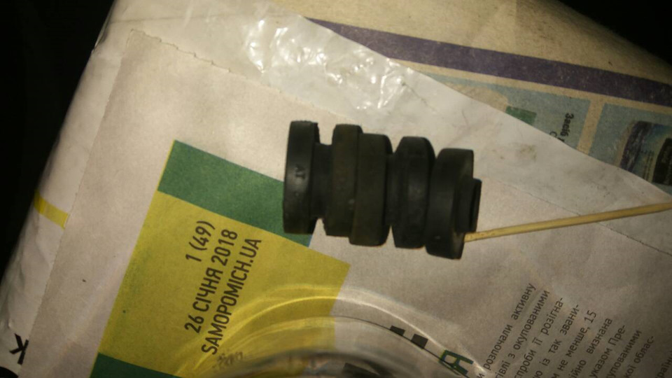 Подушки воздушного фильтра! Замена — Peugeot Partner Tepee, 1,6 л, 2013 ...