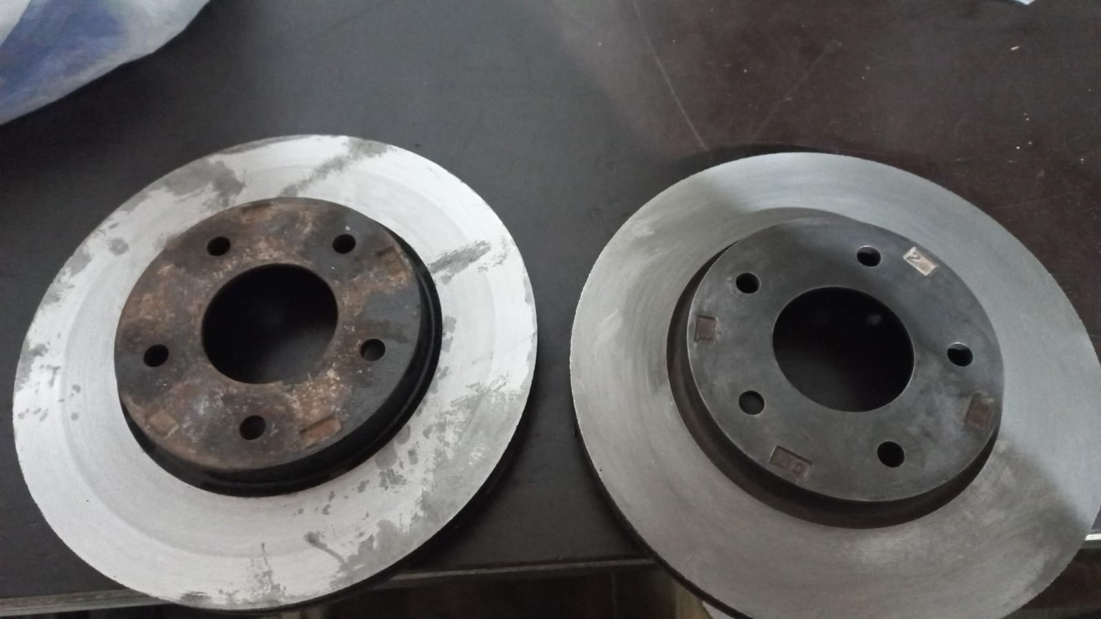 Замена передних колодок и приводных ремней — Mitsubishi Lancer X, 1,6 л ...