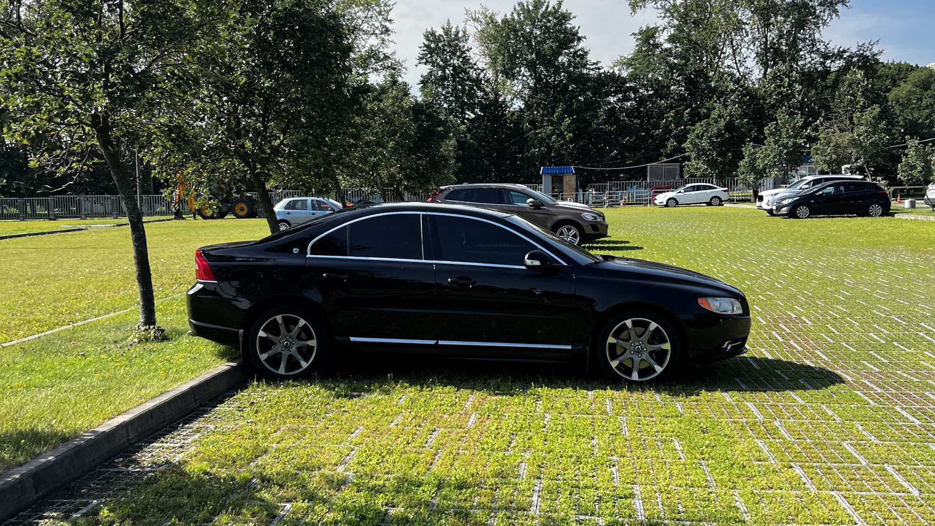 Volvo S80 (2G) 4.4 бензиновый 2008 | V8 на DRIVE2