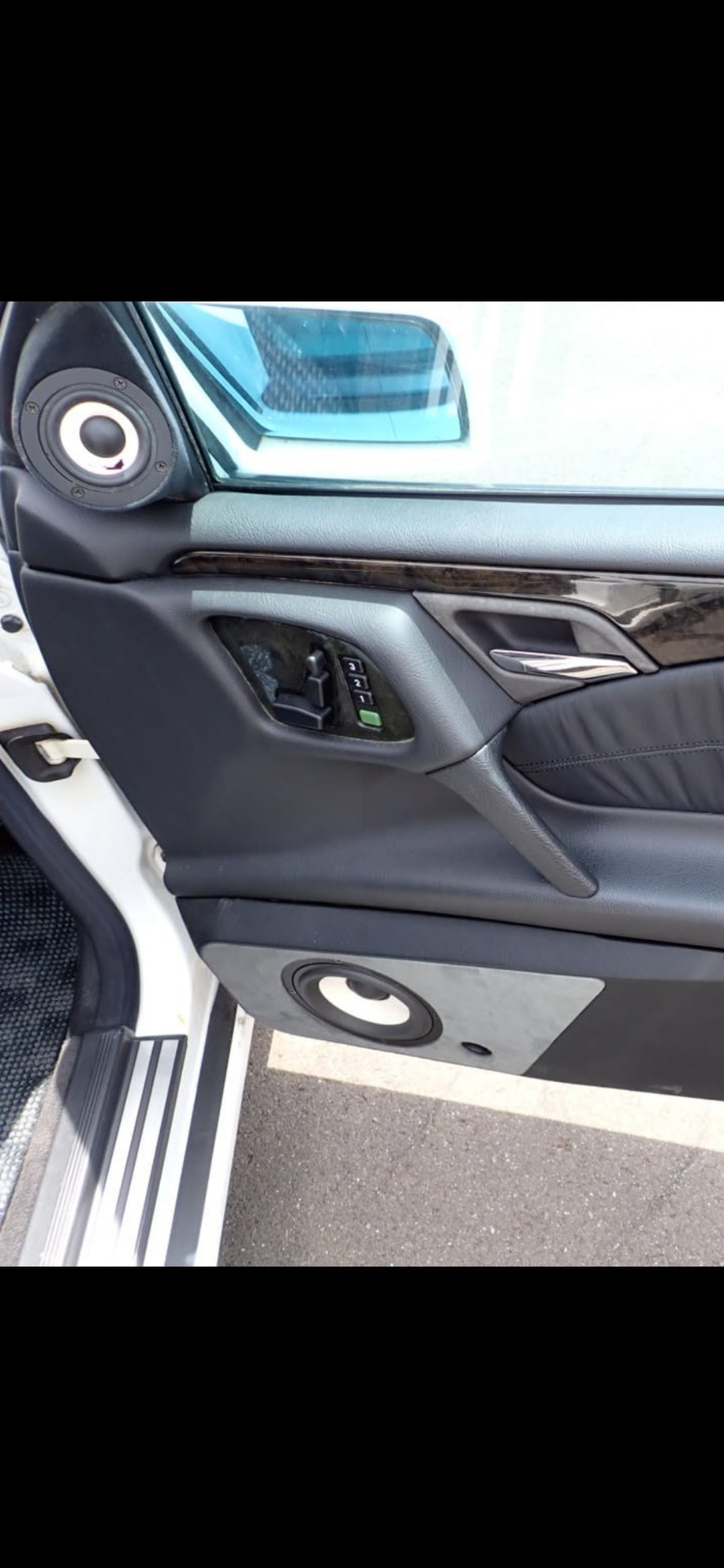 SOS bewith R50 audio — Mercedes-Benz E-Class Estate (S210), 3,2 л, 1998 ...