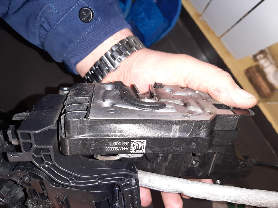 A4477200035 Замок двери MERCEDES | Запчасти на DRIVE2