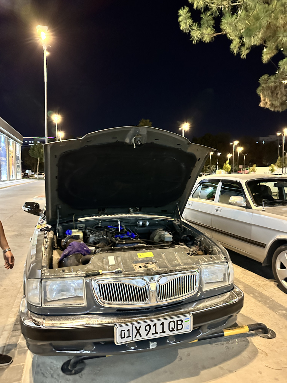 Новые свечи и шланги — ГАЗ 3110, 2,3 л, 2000 года | запчасти | DRIVE2