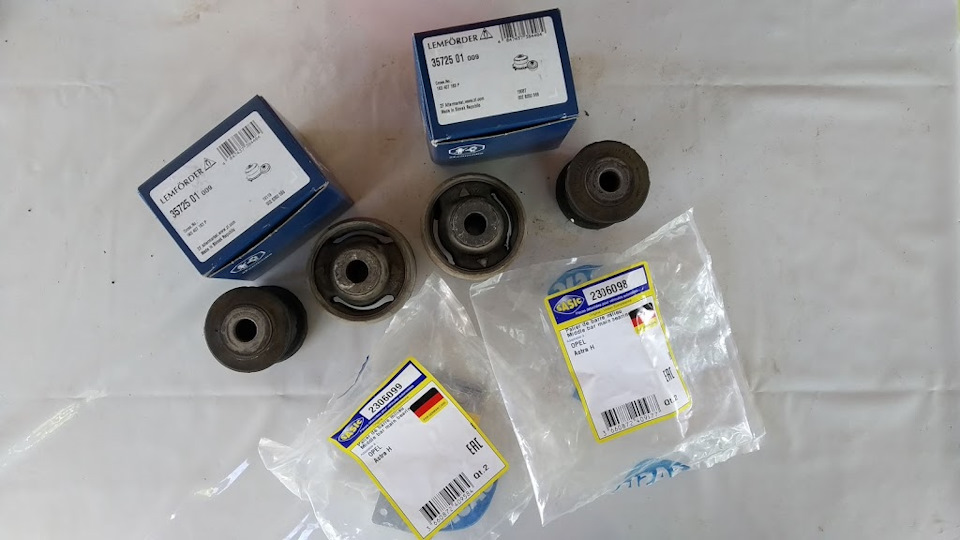 Передние сайлентблоки + стойки под замену — Skoda Superb Combi (Mk2), 2 ...