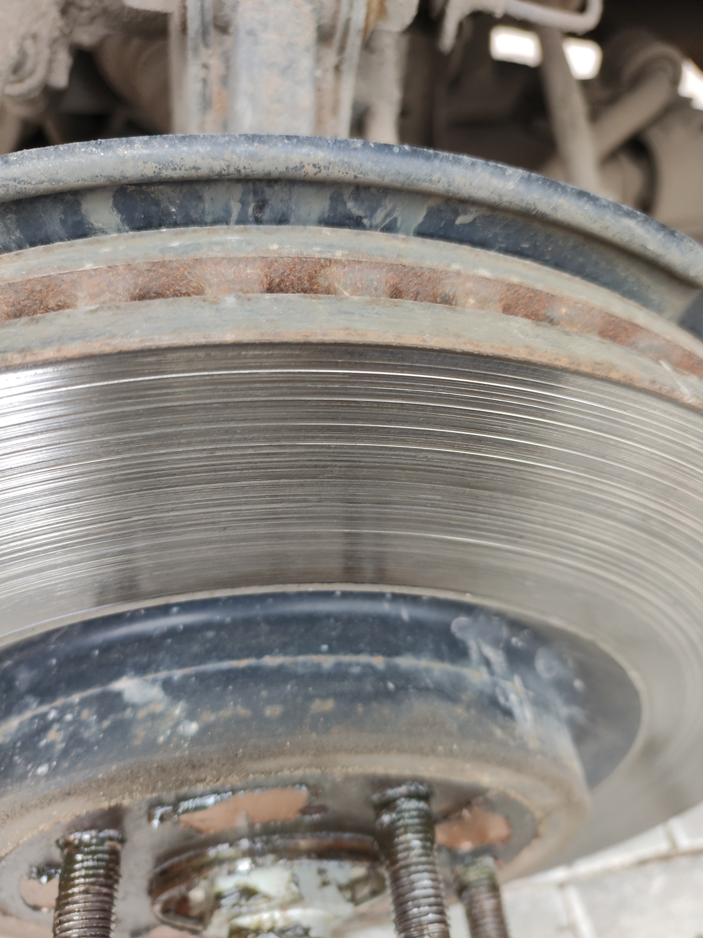 Передние колодки Frixa FPE 181 — Haval F7 (1G), 1,5 л, 2022 года ...