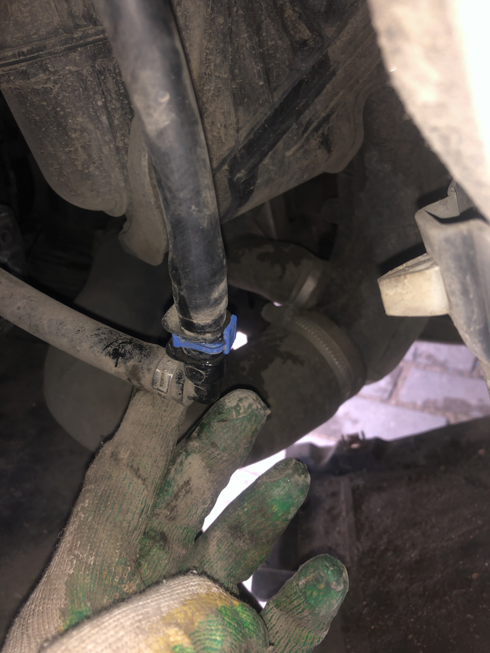 Ограничитель дверь — Lada Гранта (2G) FL, 1,6 л, 2020 года | наблюдение ...