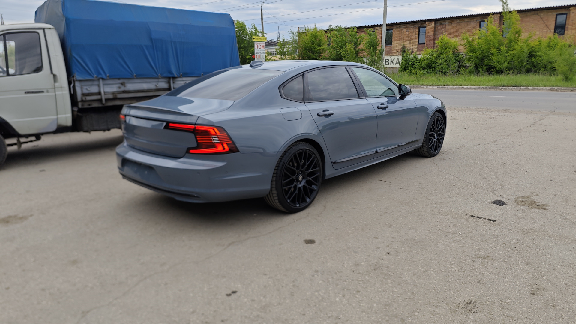 Volvo S90 (2G) 2.0 бензиновый 2022 | Thunder grey на DRIVE2
