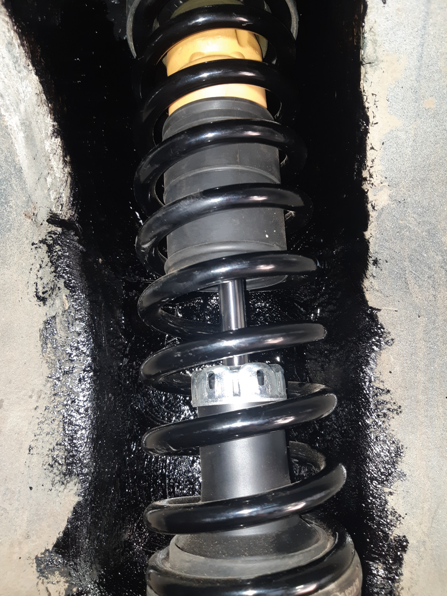 Замена ходовой задней части — BMW 5 series Touring (E34), 2,5 л, 1992 ...