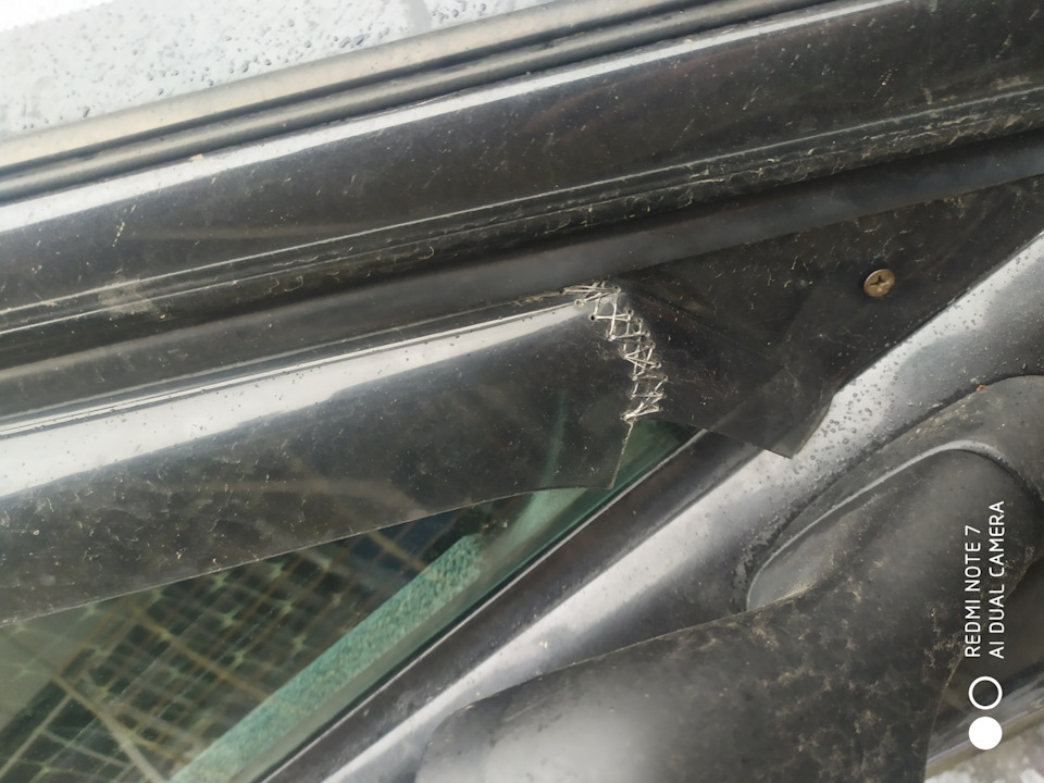 Знаки отличия — Mercedes-Benz GLC-Class (X253), 2 л, 2016 года ...