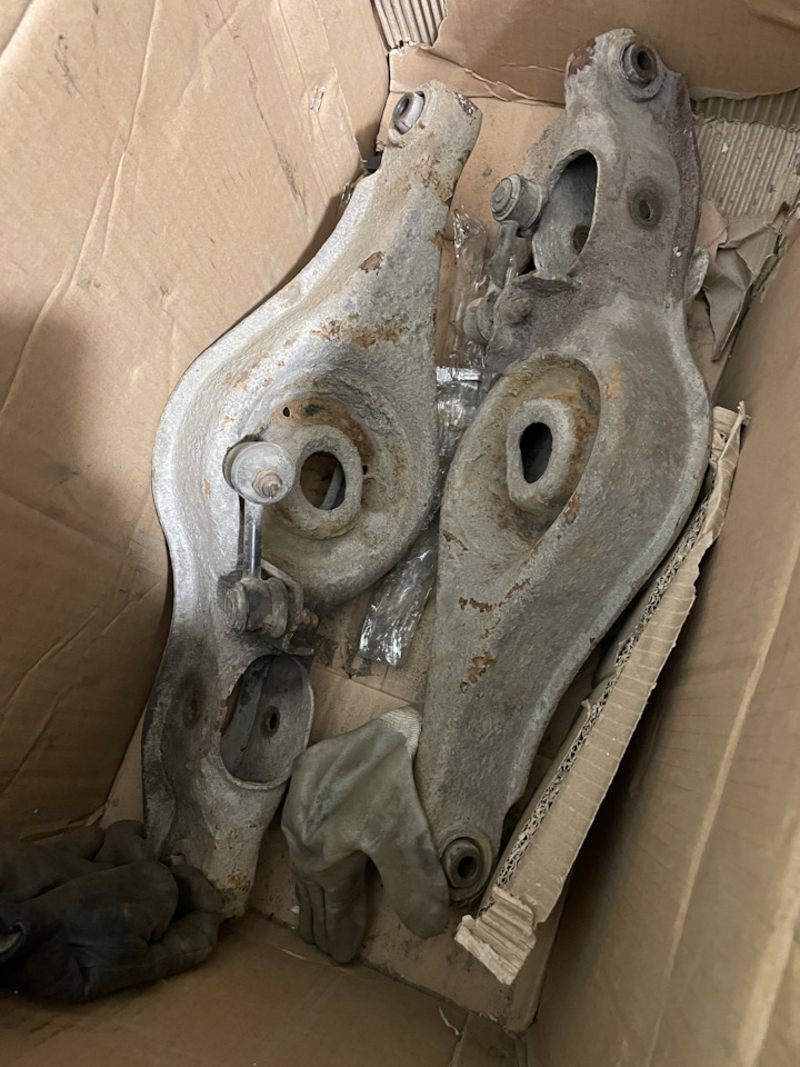 4113A037 РЫЧАГ НЕЗАВИСИМОЙ ПОДВЕСКИ КОЛЕСА, ПОДВЕСКА КОЛЕСА Mitsubishi ...