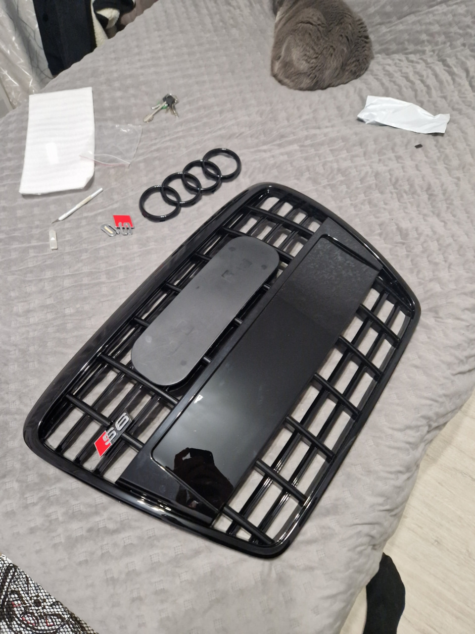 Замена решетки радиатора на S6 и небольшое ТО — Audi A6 (C6), 2,8 л ...