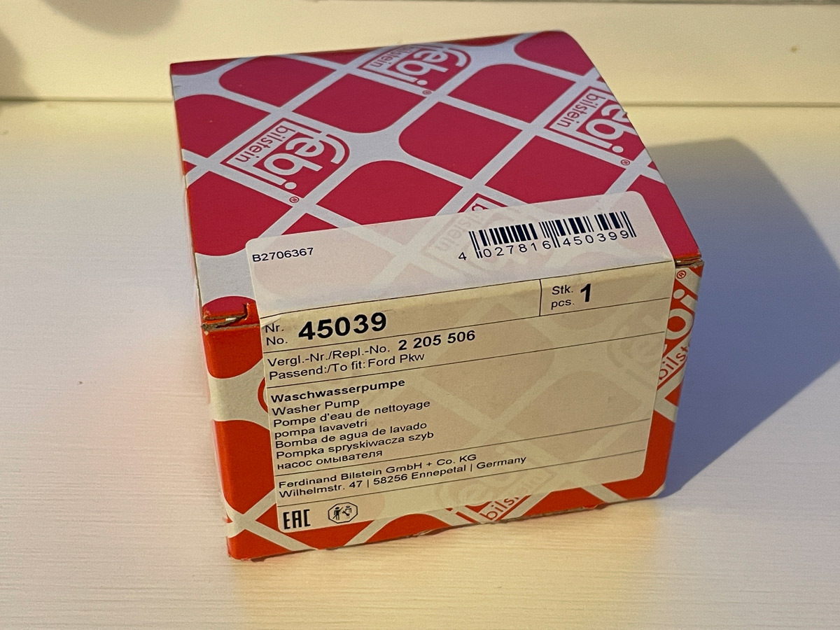 S02E11 Модернизированный насос омывателя — Ford Focus Wagon III, 1,6 л ...