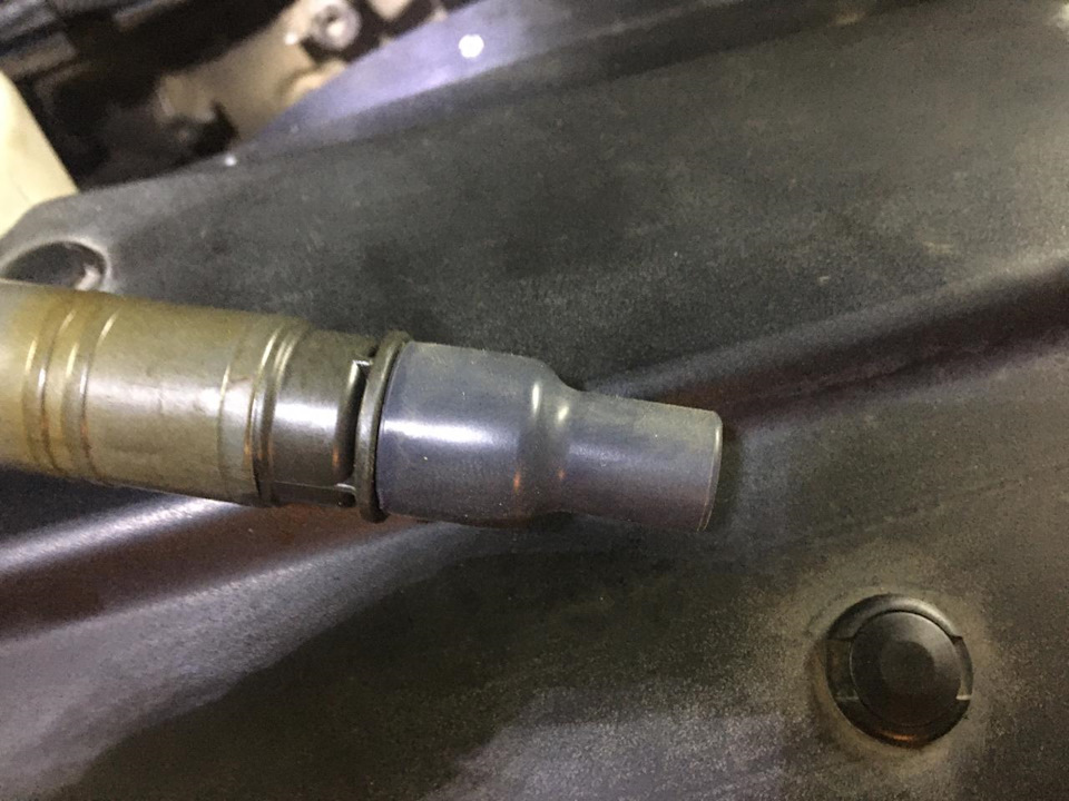 Замена прокладок клапанной крышки — Toyota Land Cruiser Prado 120 ...