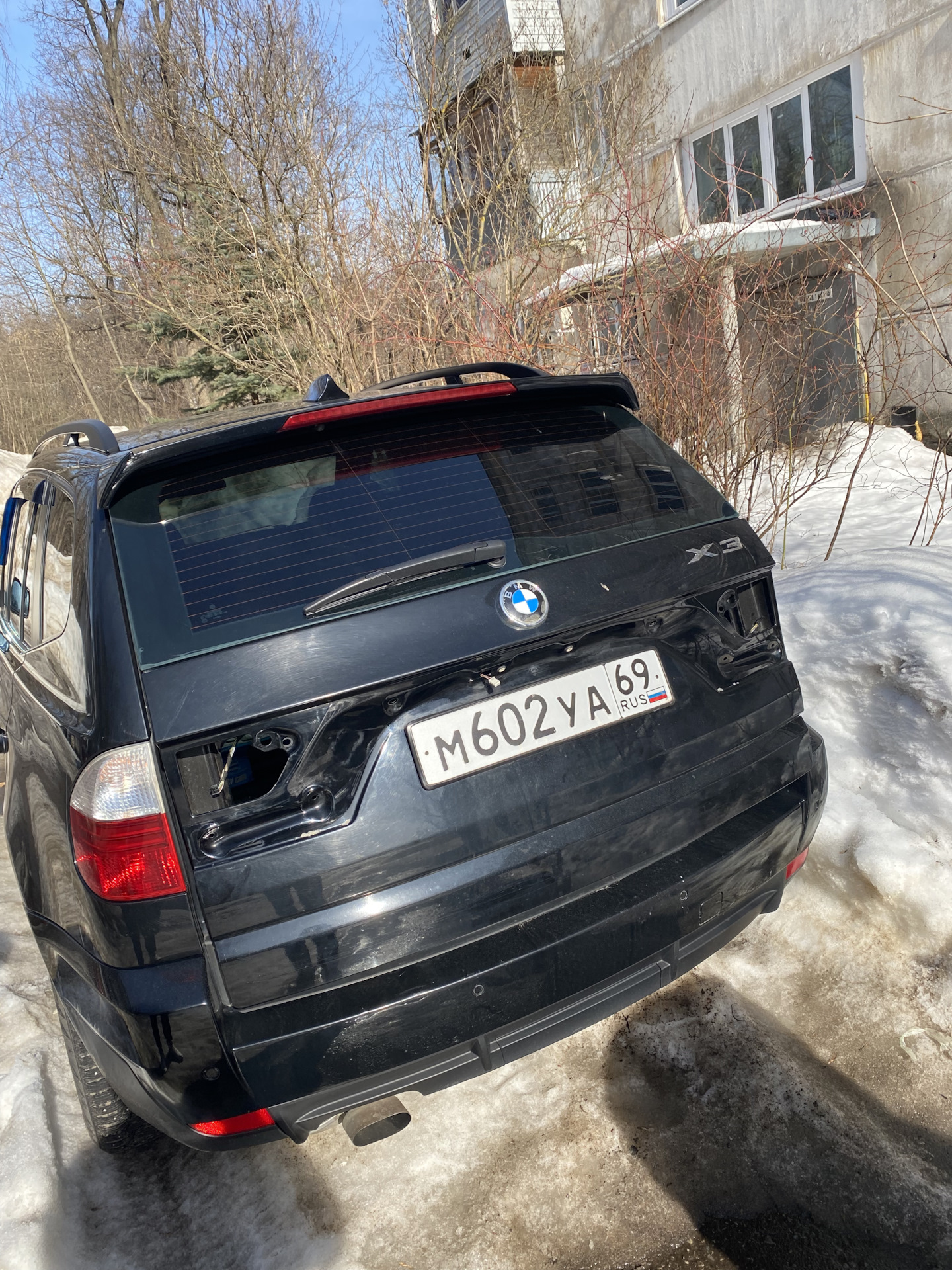 Замена кнопки багажника е83 — BMW X3 (E83), 2 л, 2008 года | своими ...