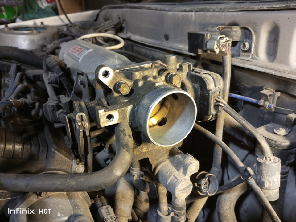 Чистка дросселя — Toyota Camry (V20), 2 л, 1988 года | своими руками ...