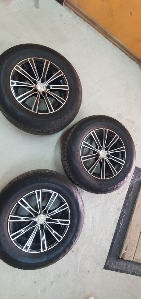 Шины зимние нешипованные Triangle Group 225/70 R16, литые диски 7Jx16 ...