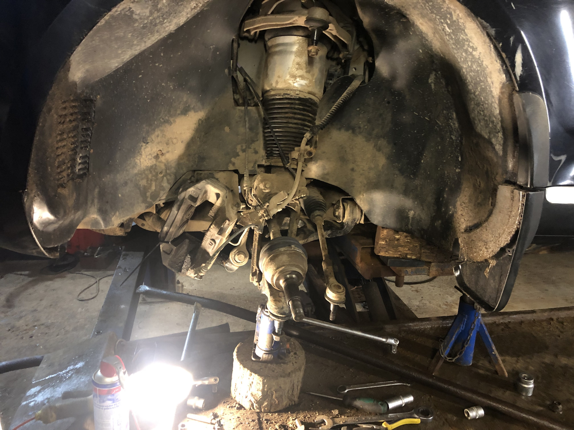 Передние ступичные подшипники — Volkswagen Touareg (1G), 3 л, 2008 года ...