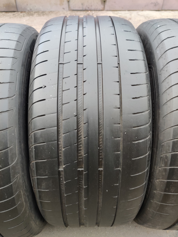 Шины летние Goodyear 285/40 R21 на Porsche Cayenne (3G), Audi Q7 (1G ...