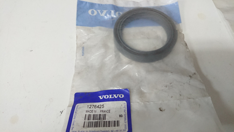 1276425 Уплотняющее кольцо, коленчатый вал Volvo | Запчасти на DRIVE2