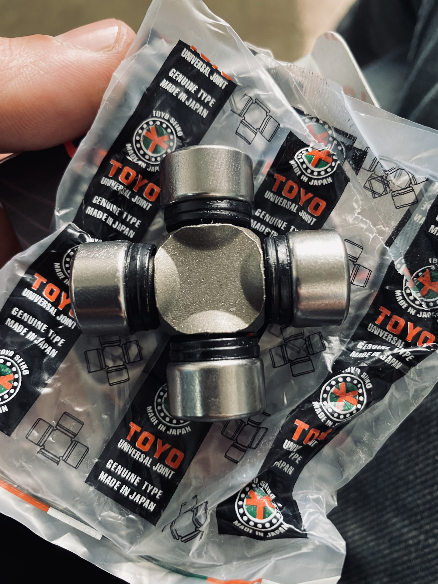 Замена рулевой крестовины — Lexus LX (URJ200/URJ201), 5,7 л, 2008 года ...