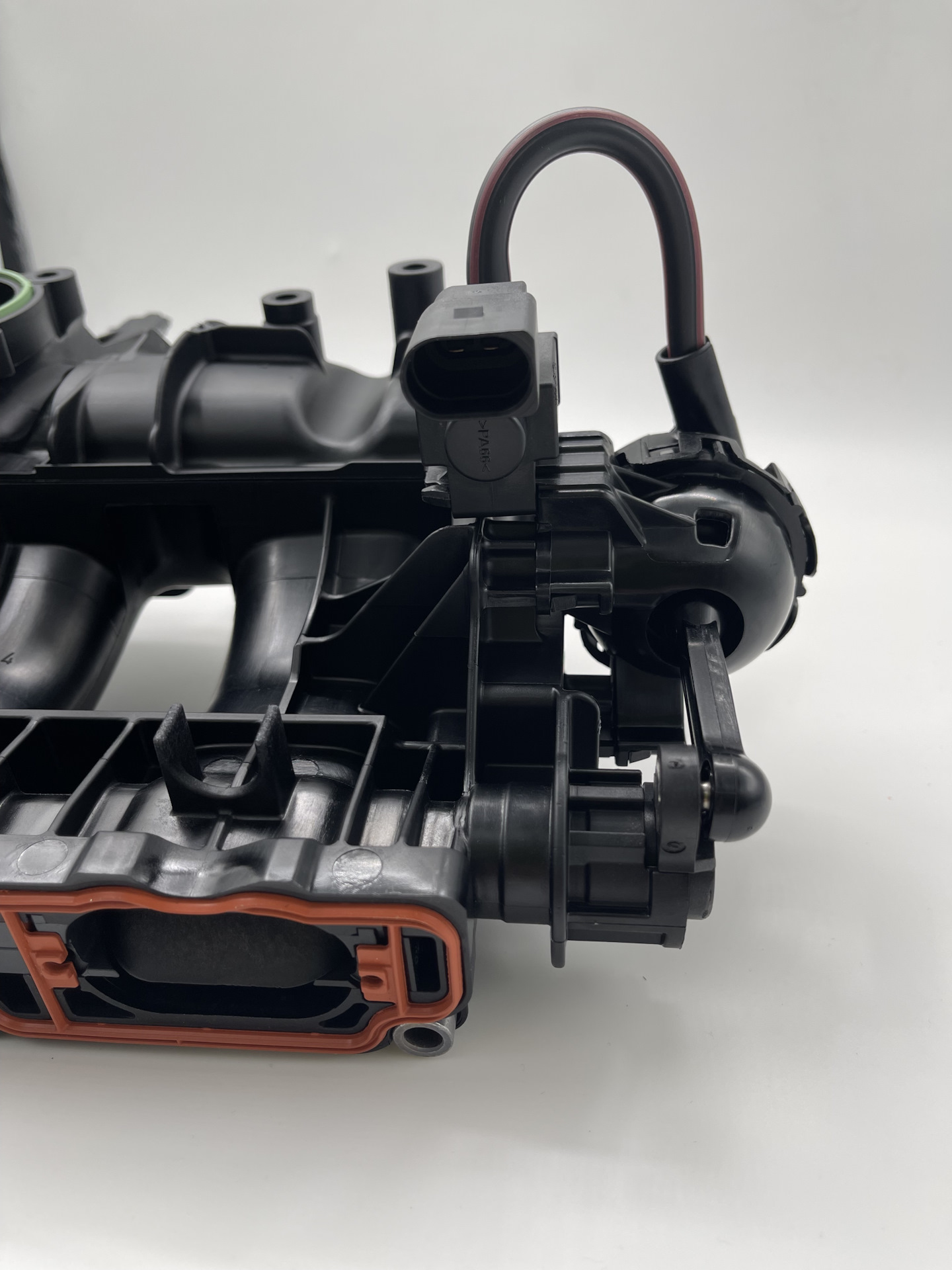 B10661 Borsehung Впускной коллектор 06J133201AR / 06J133201AS ...