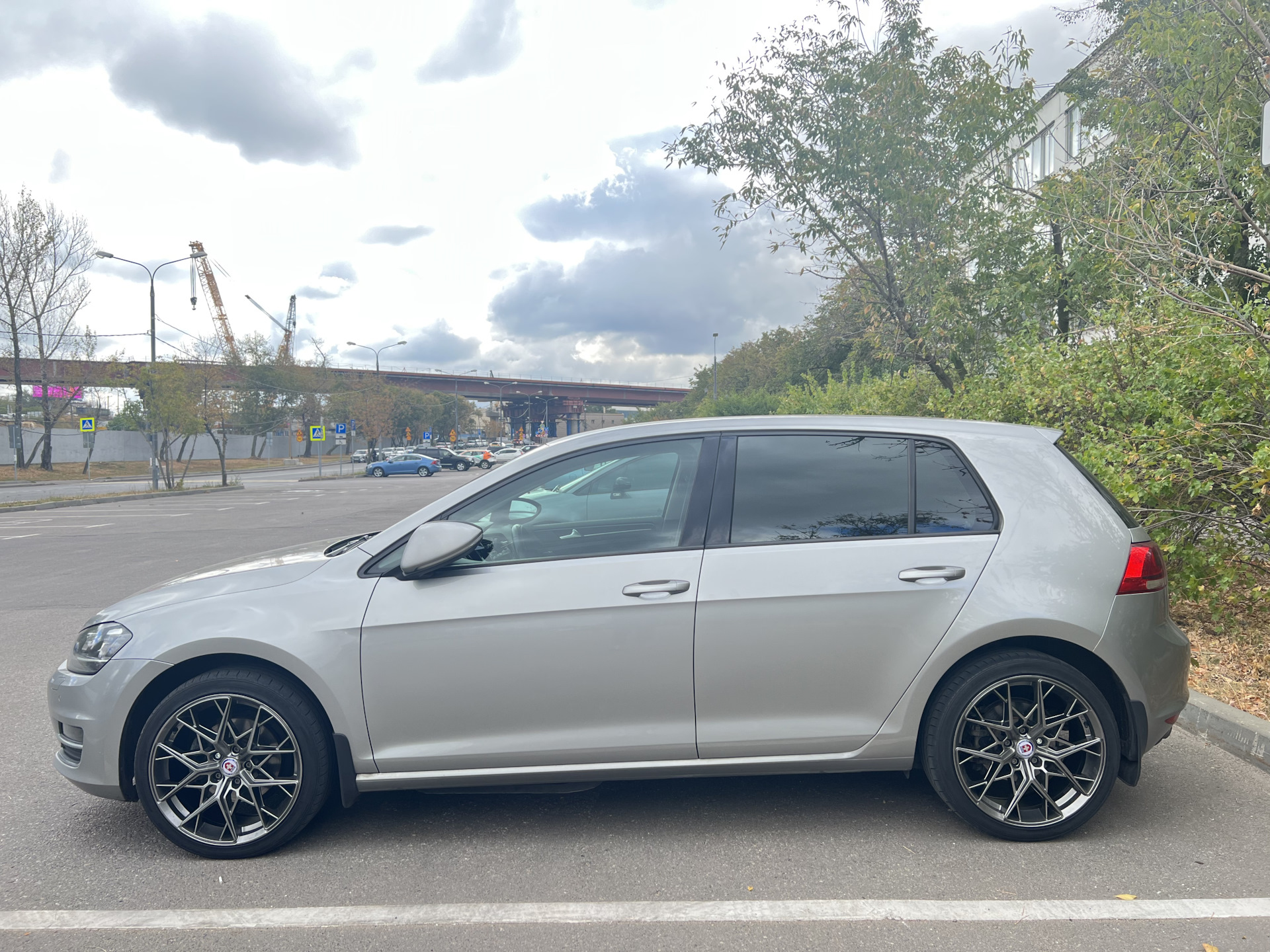 Диски HRE FF 10 R18 — Volkswagen Golf Mk7, 1,4 л, 2014 года | колёсные ...