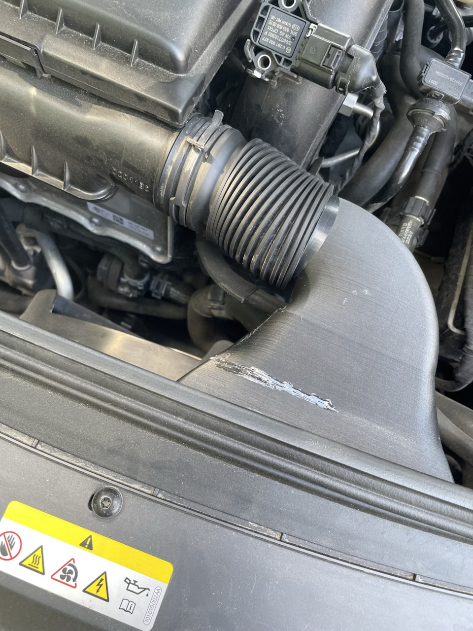 701010002AA Табличка *при избыт. VAG | Запчасти на DRIVE2