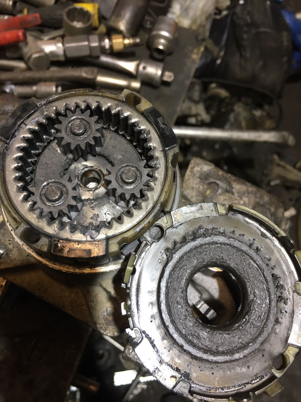 Ремонт стартера, замена шлангов АКПП. — Volvo XC90 (1G), 2,4 л, 2008 ...